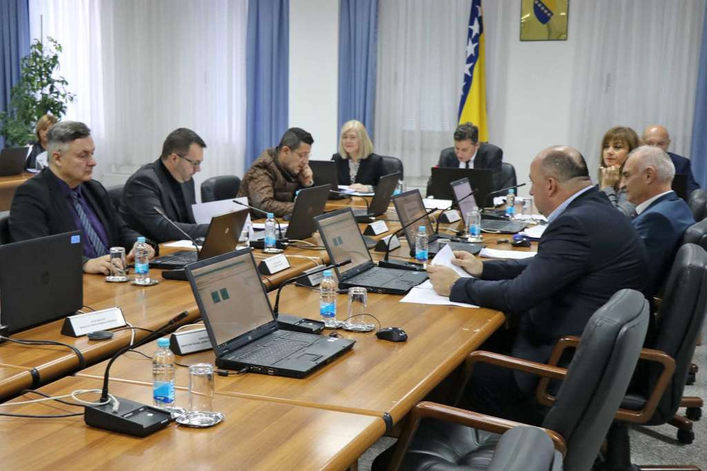 Vlada FBiH razmatrala Nacrt Proračuna Federacije BiH za 2023.