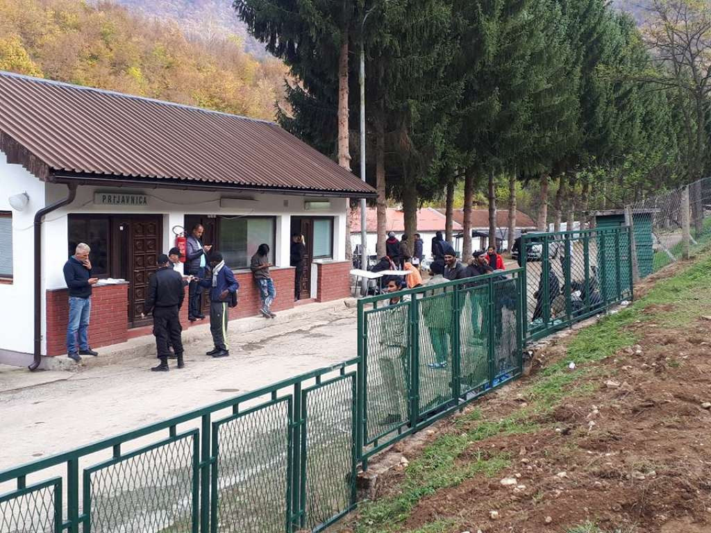 Migrantska situacija u BiH puno bolja, trenutno ih je oko 1.600 Migrantska situacija u BiH puno bolja, trenutno ih je oko 1.600
