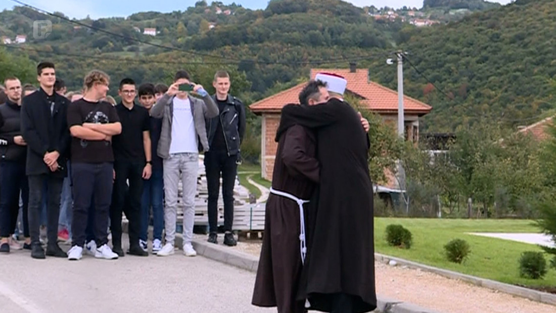 Učenici Franjevačke klasične gimnazije posjetili Medresu Osman ef. Redžović